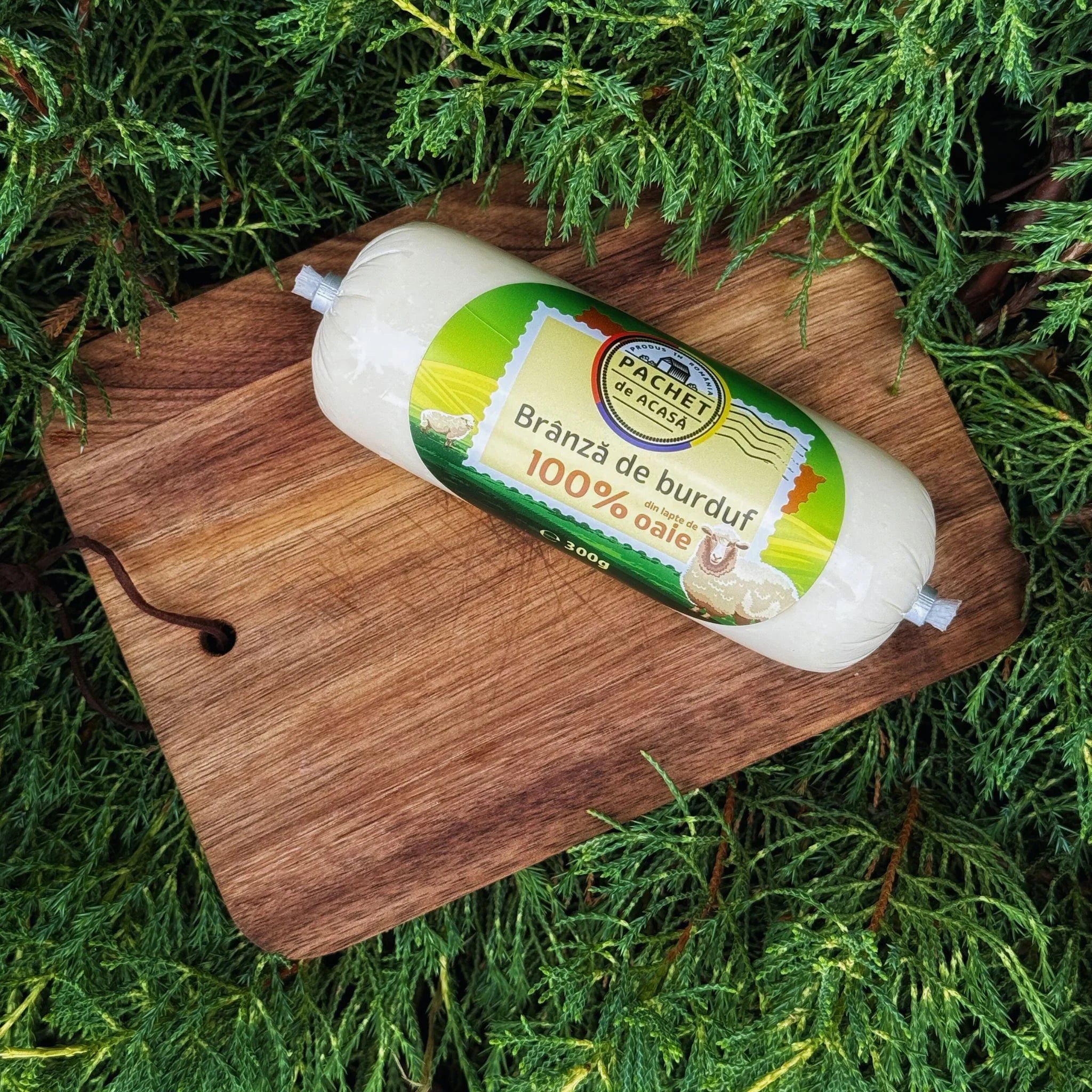 Brânză de burduf 100% oaie, Pachet de Acasă, 300g – Ferma cu Omenie